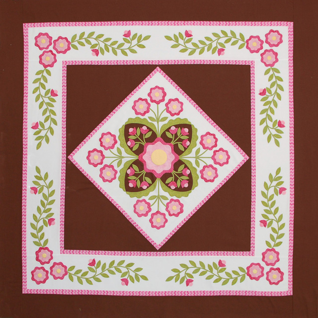 applique borders – Quilts, Quips, and other Nearsighted Adventures